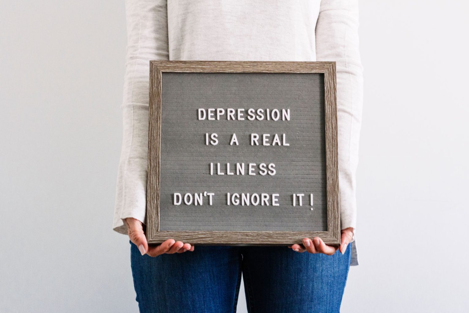 Signs of Depression Explained: What You Should Know